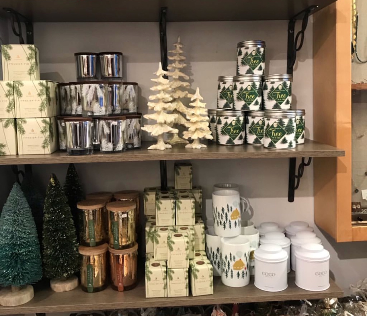 Boston's Best Boutiques for Holiday Shopping - Travel Like a Local: MA